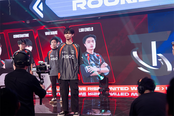 Từ “thi vui cho biết” đến chức Vô địch Đấu Trường Chân Lý tại NSOC 2025